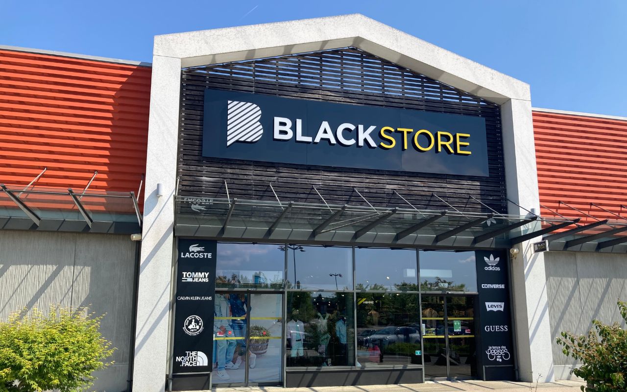 Boutique Blackstore : Centre Family Village Limoges